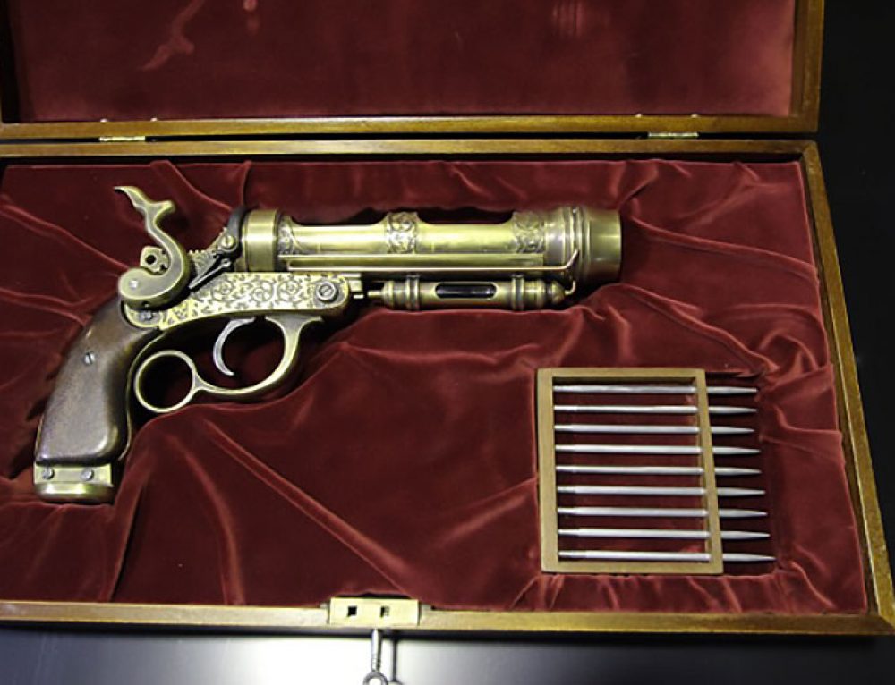 Holby City - Hertzig Artificial Heart - db Props Ltd